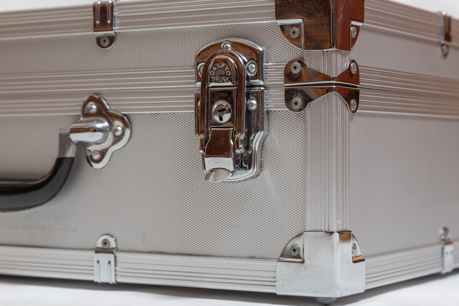 Elements [Aluminium] Let's learn more about Aluminium/Al, atomic number ...